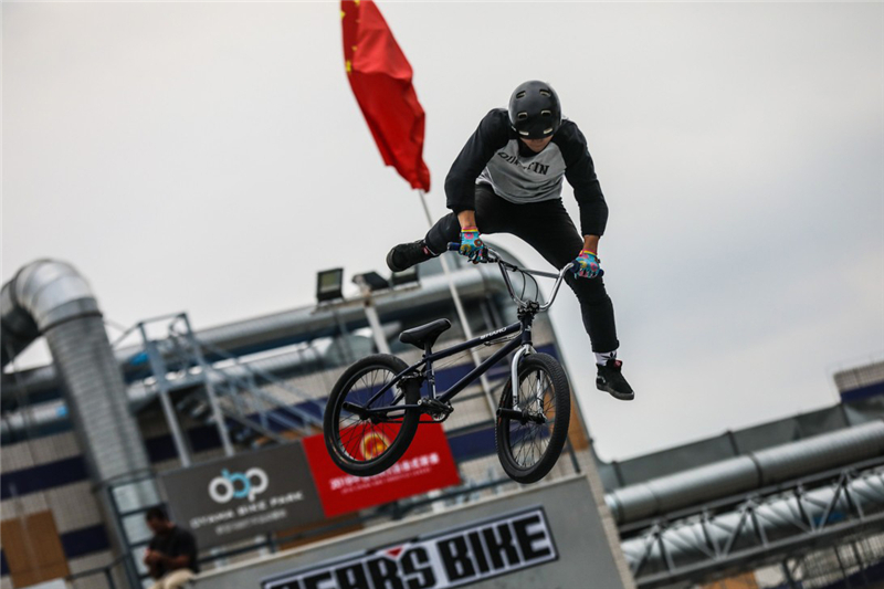 首届中国BMX自由式联赛四川健儿摘四金_国家体育总局