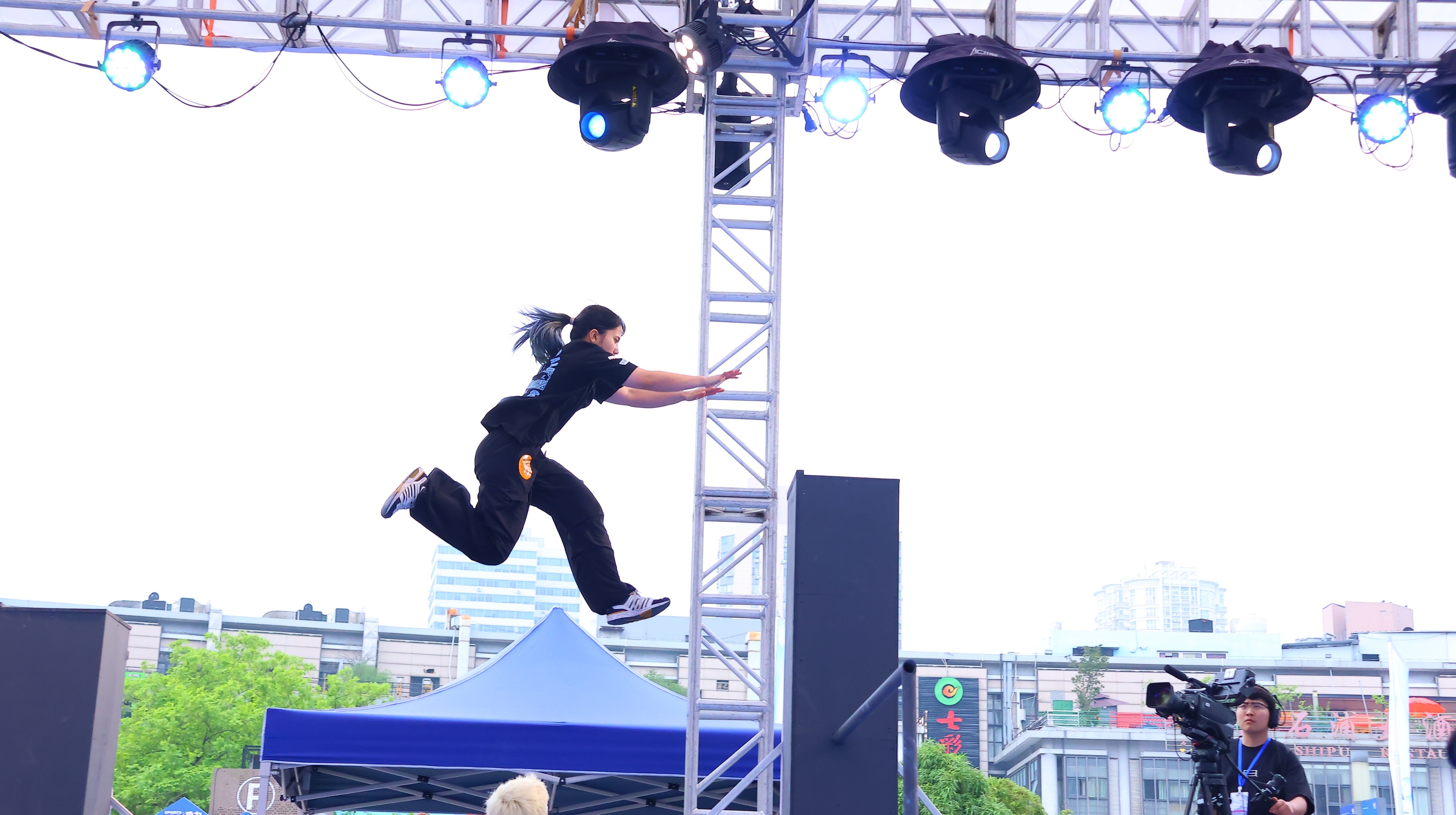 宁波举办2024“一带一路”国际跑酷大师赛_国家体育总局